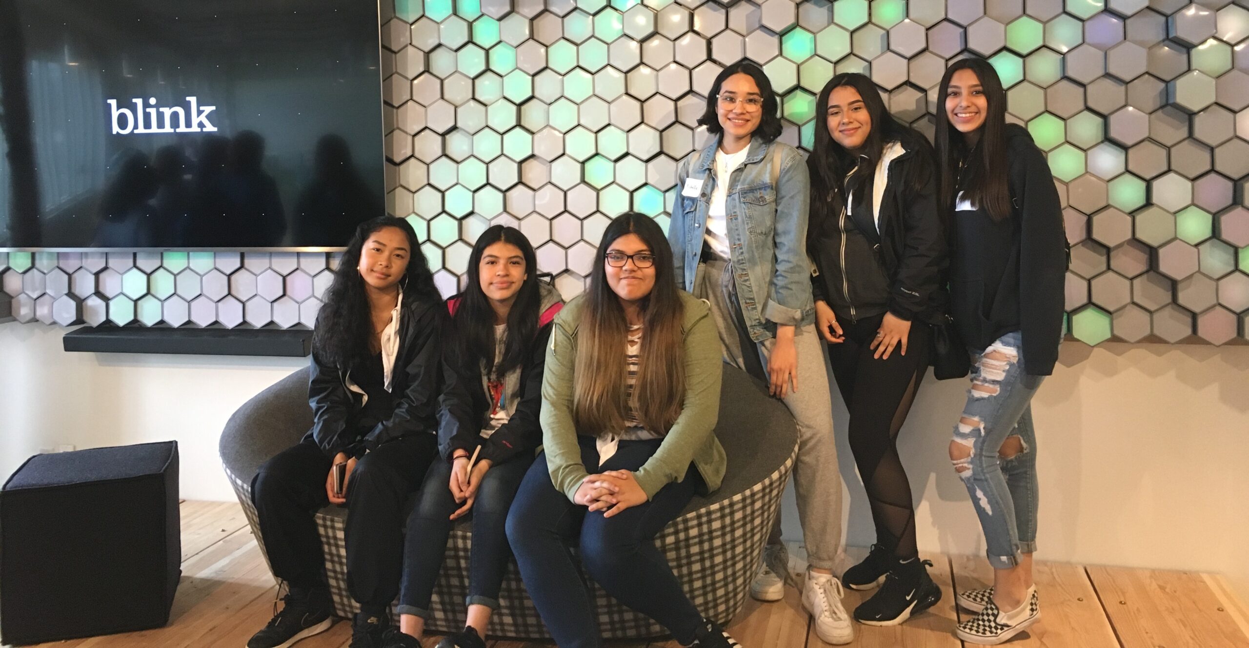 Nathan Hale and Ingraham HS at Blink UX | IGNITE Worldwide