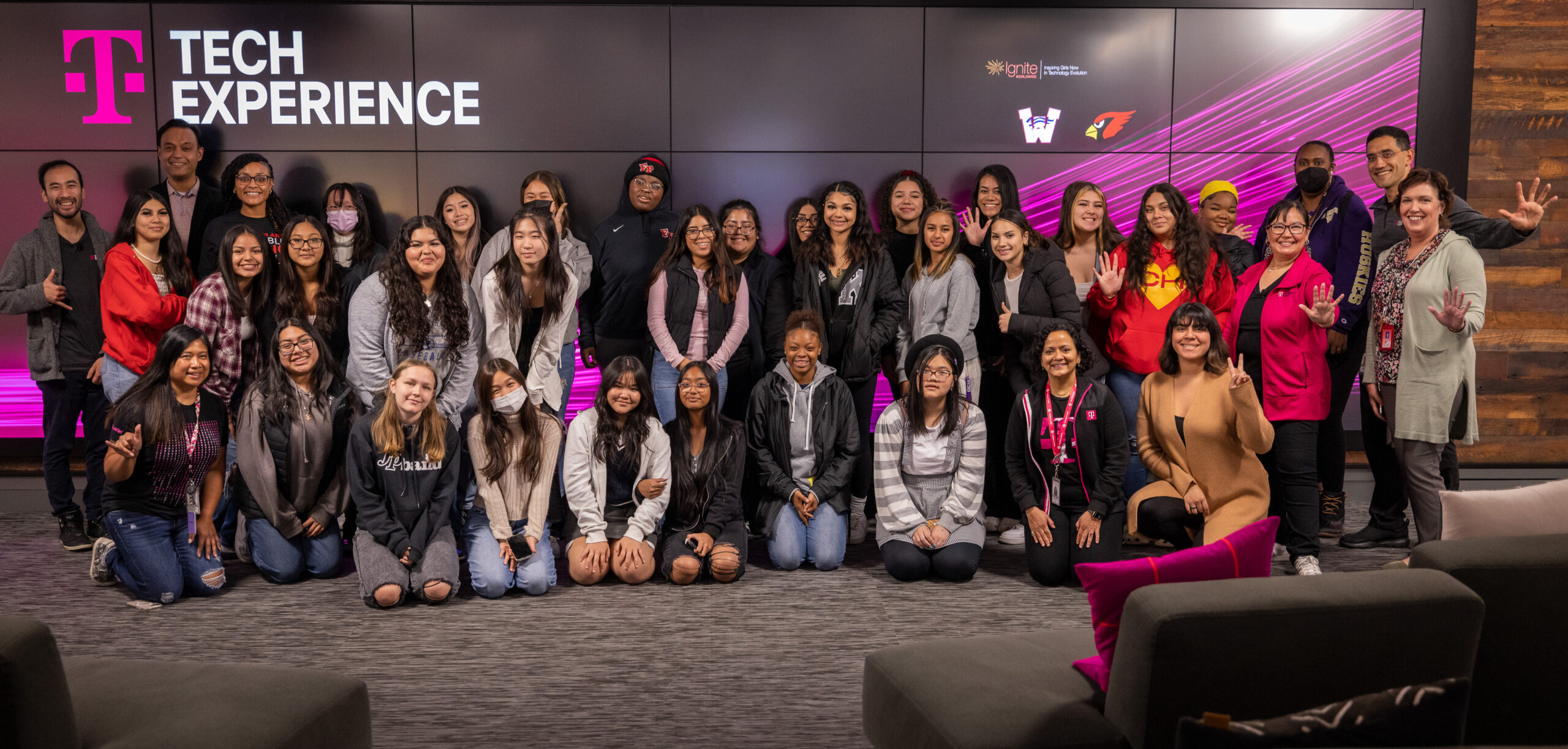T-Mobile Tech Experience Field Trip with Franklin Pierce High School | IGNITE Worldwide