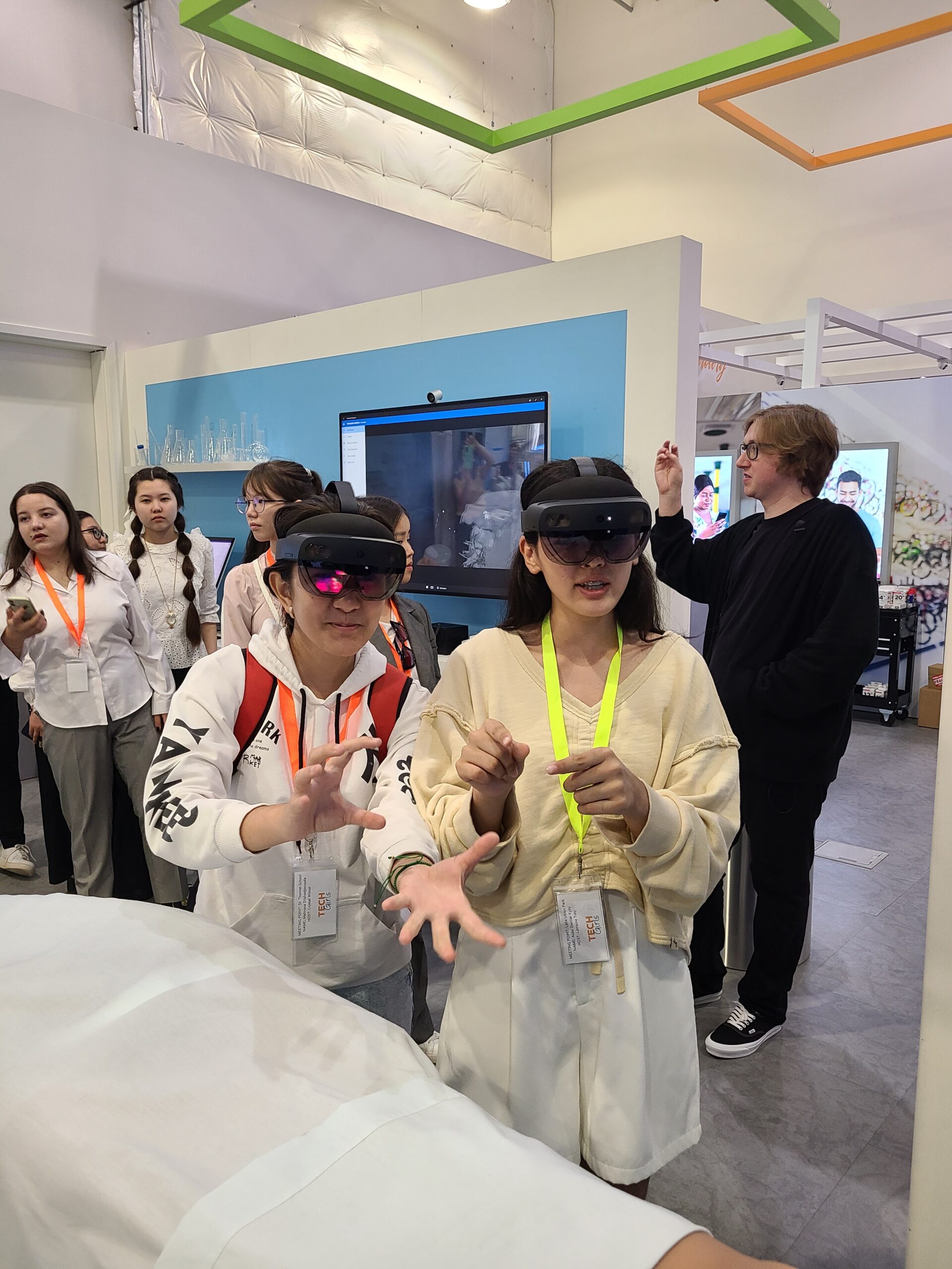 IGNITE Partners with World Affairs Council for a Microsoft Field Trip ...